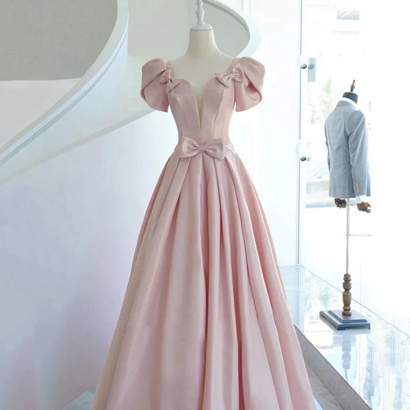 Vintage Pink Gown With Puff Sleeves Bow on Luulla